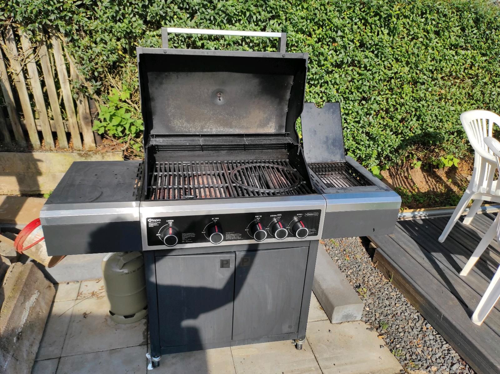 Tepro Keansburg 4 Special Edition Gasgrill - EdelKüche Tepro Keansburg 4 Special Edition Gasgrill - EdelKüche
