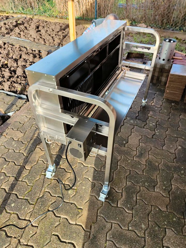 Beeketal BSG140-SK Spanferkelgrill - EdelKüche