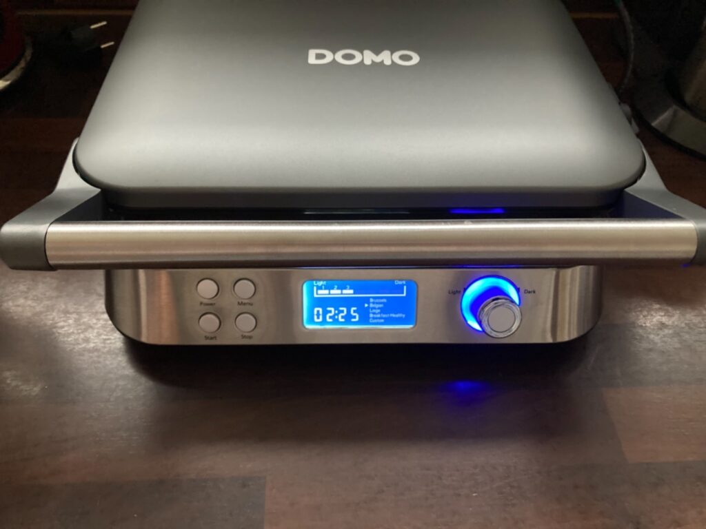 Domo Genius DO9219W Waffeleisen - EdelKüche