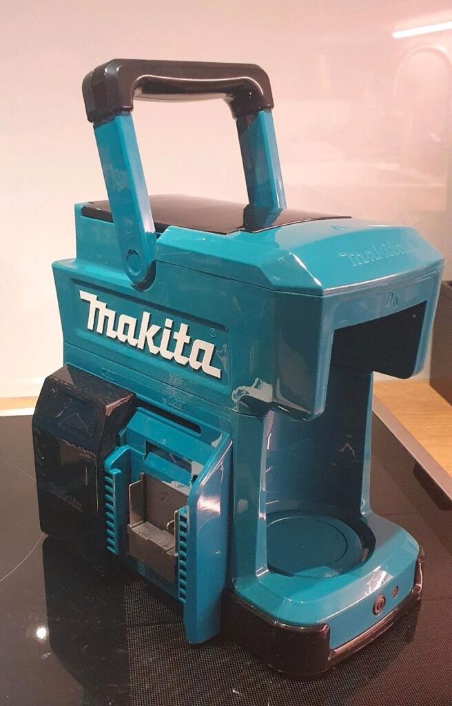 Makita DCM501Z Akku-Kaffeemaschine 18 V - EdelKüche