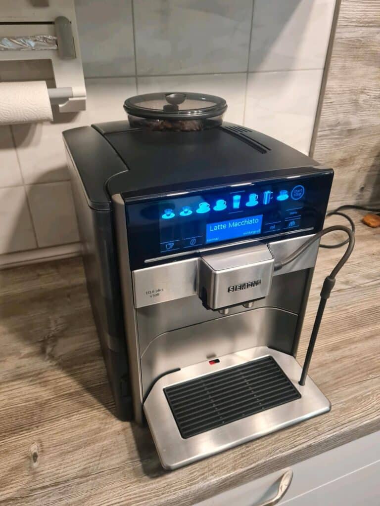 Siemens EQ6 plus s500 Espressomaschine - EdelKüche