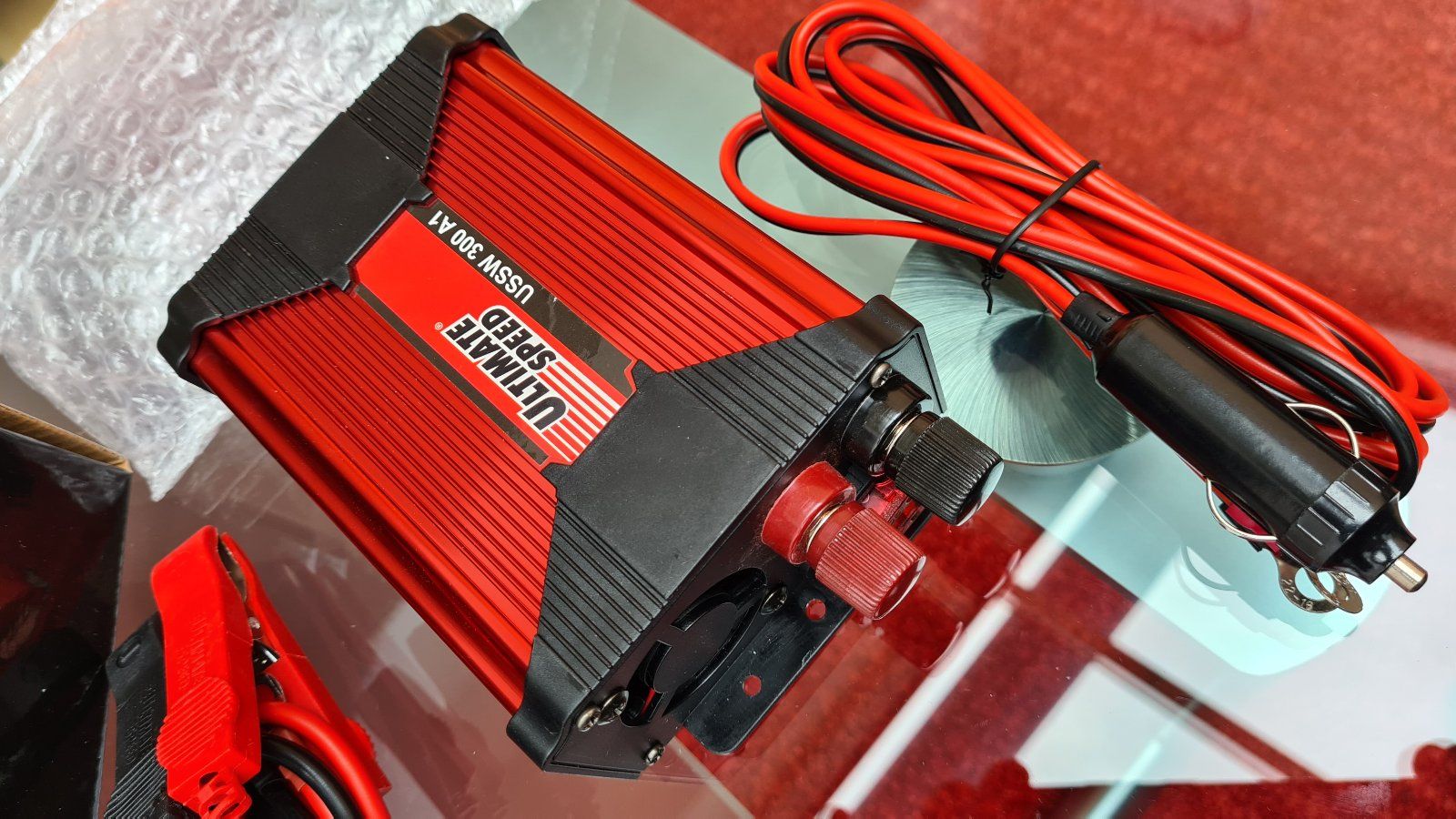 ULTIMATE SPEED® Spannungswandler 300 W USSW 300 C3 - EdelKüche