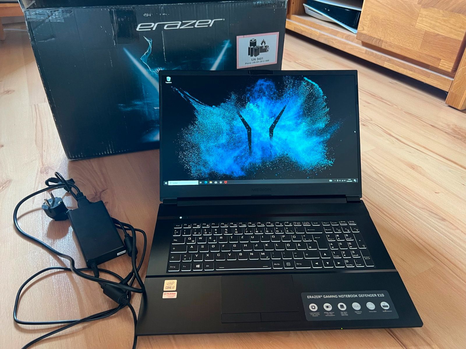 ERAZER® 17 Zoll Gaming Laptop Defender P50 RTX 4060 - EdelKüche