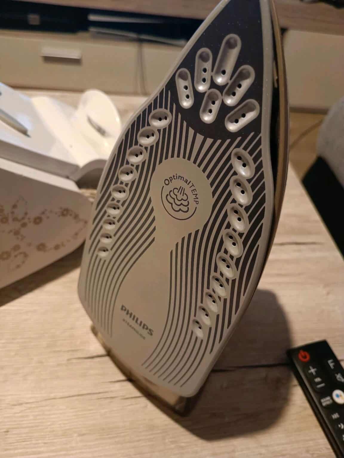 PHILIPS Dampfbügelstation »PSG2000/20« - EdelKüche