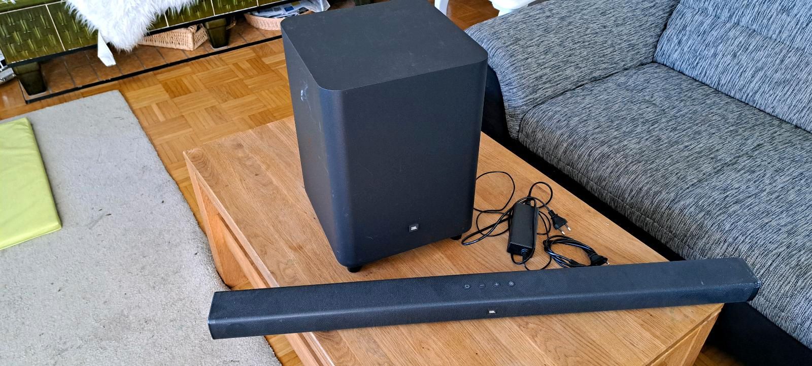 JBL 3.1 Kanal-Soundbar mit Subwoofer SB510 - EdelKüche