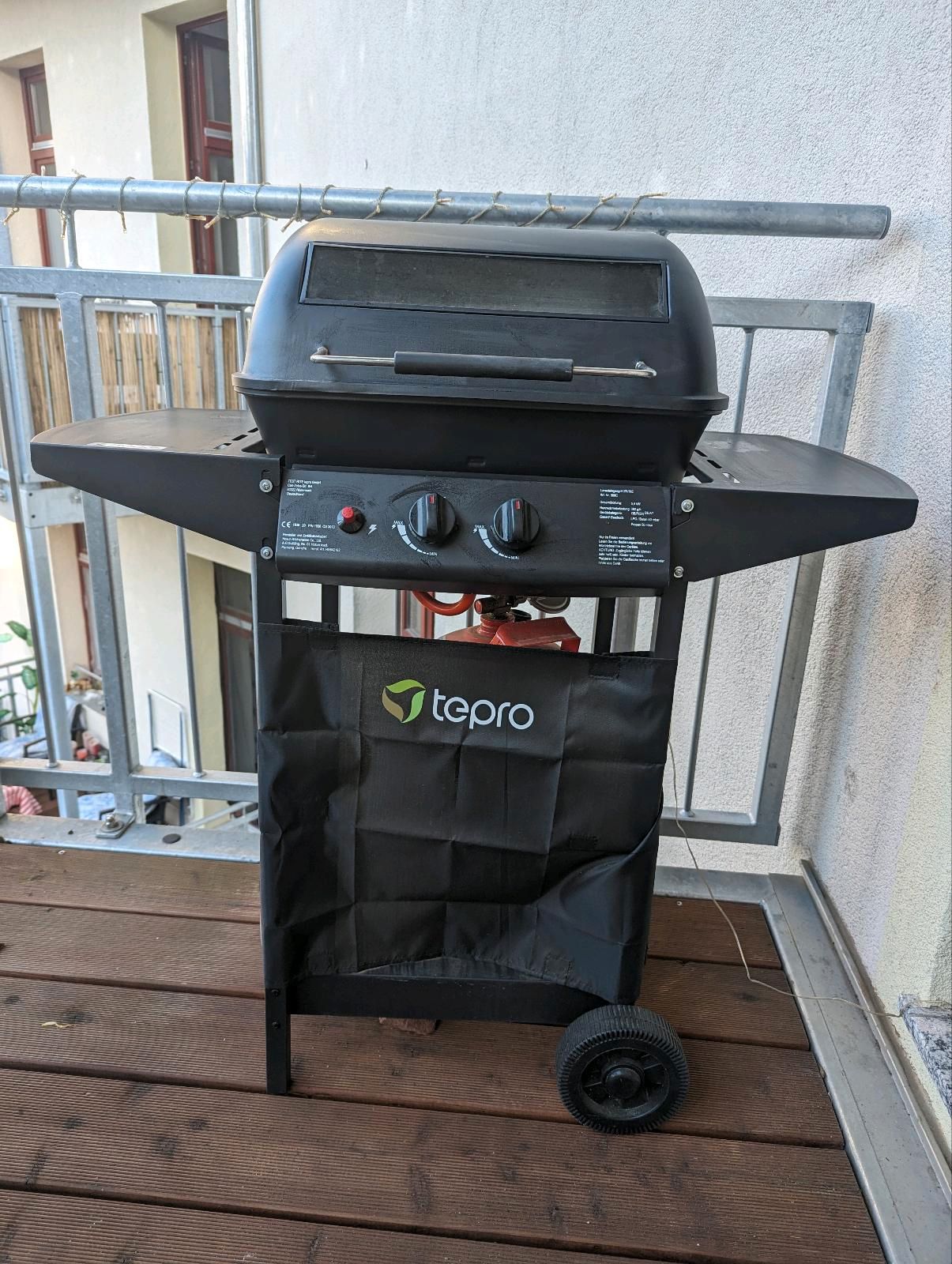 tepro Irvine Lavasteingasgrill - EdelKüche